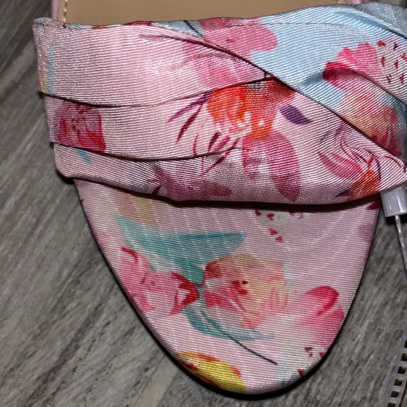 Gianni Bini | Shoes | Gianni Bini Astraahh Floral Print Ankle Wrap ...